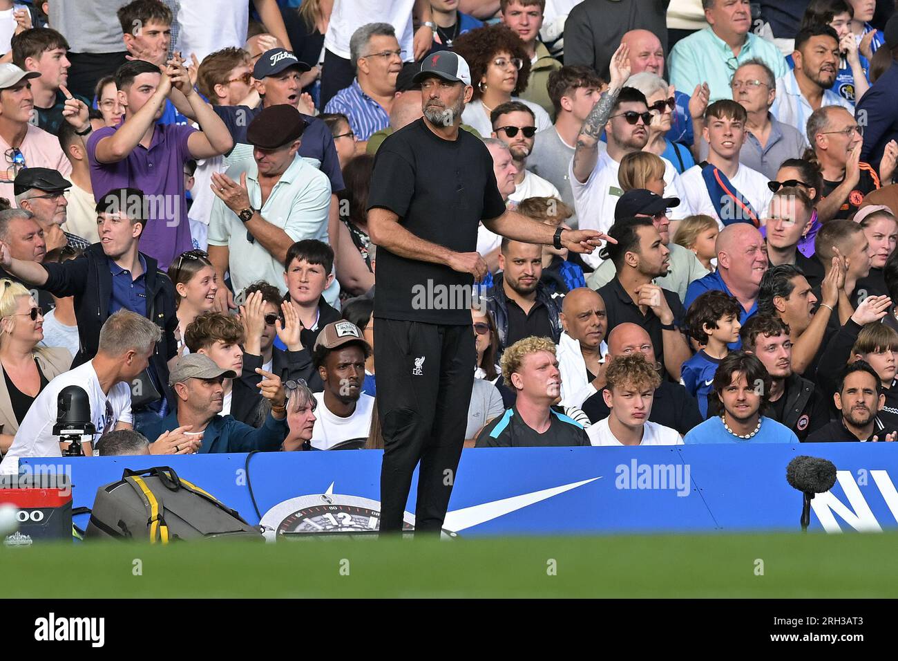 Manager of liverpool fc hi-res stock photography and images - Alamy