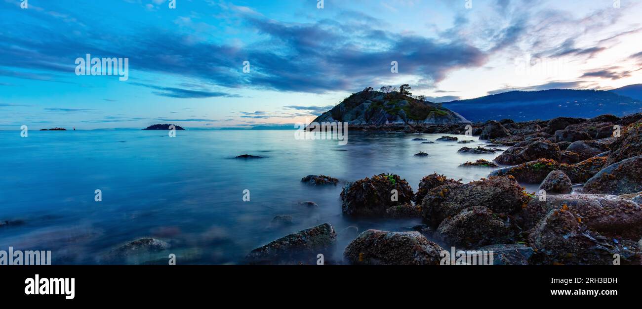 Rocky shore on Pacific Ocean West Coast. Nature Background. Sunset Sky ...