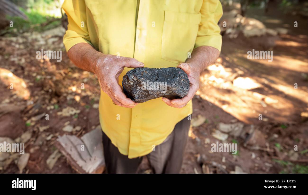 Basalt extraction hi-res stock photography and images - Alamy