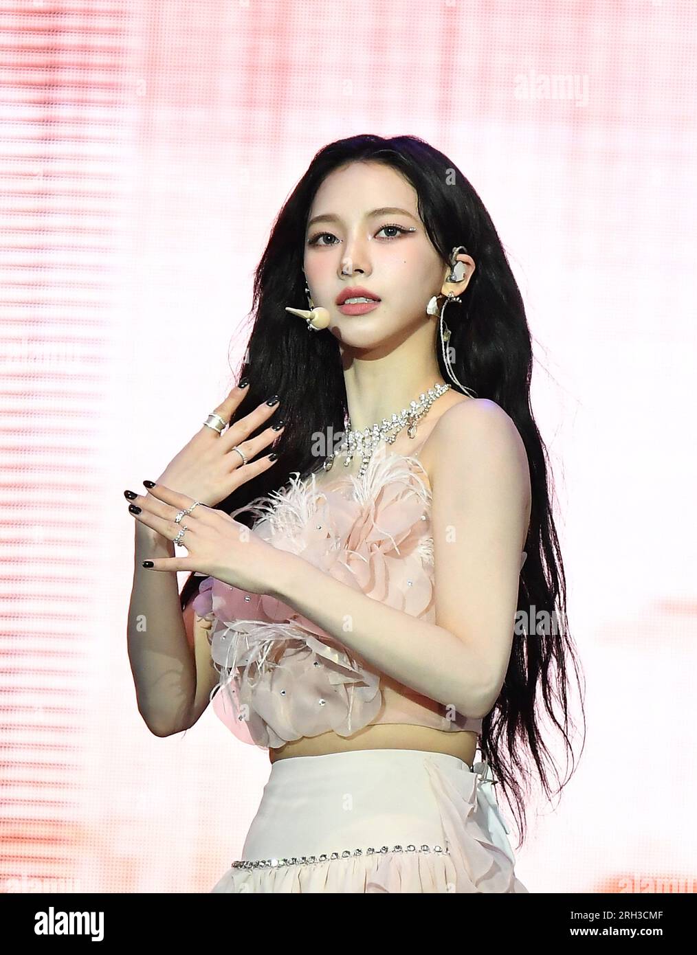 Aespa karina hi-res stock photography and images - Alamy