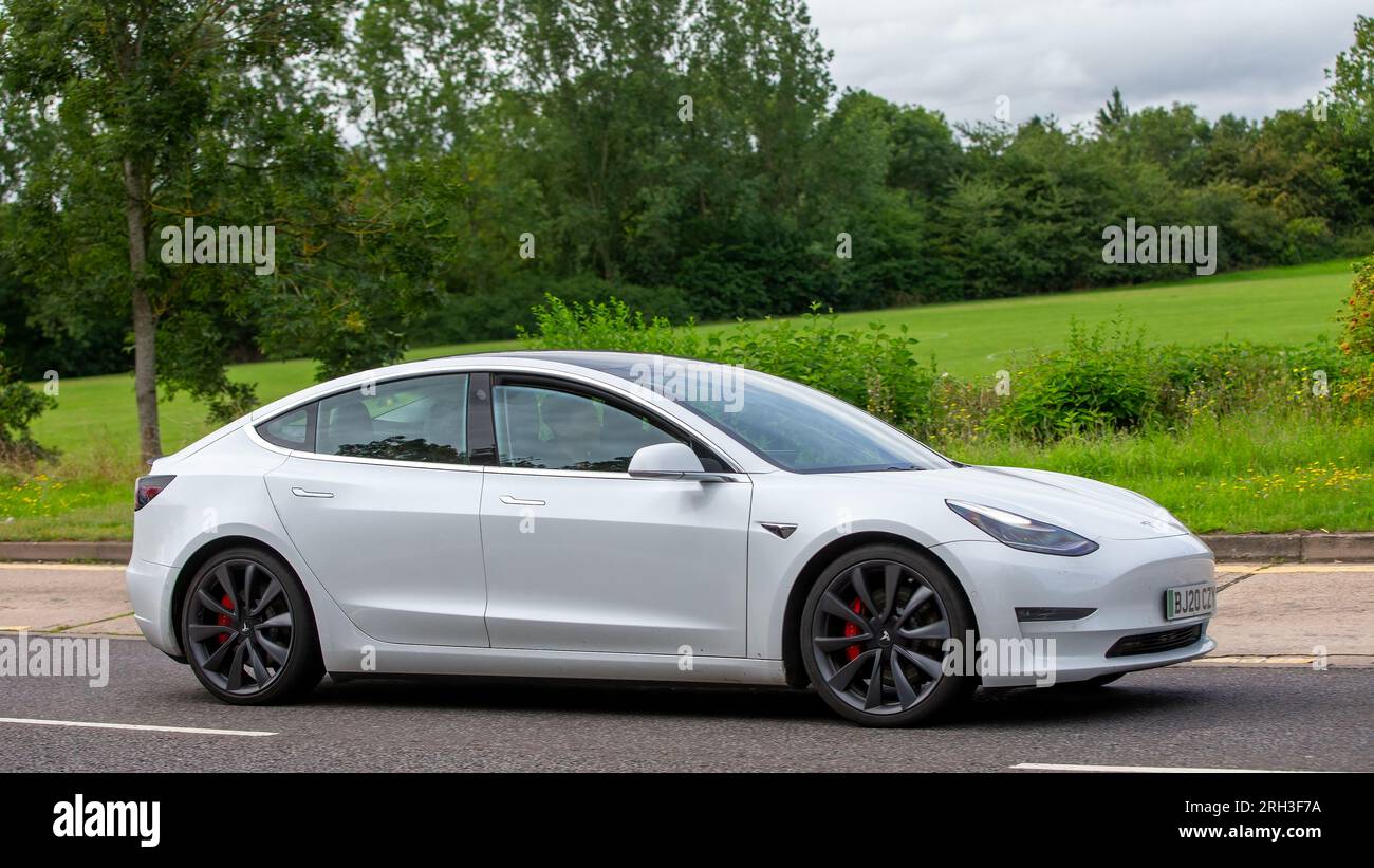 Milton Keynes,UK - Aug 13th 2023: 2020 white electric Tesla Model 3 ...