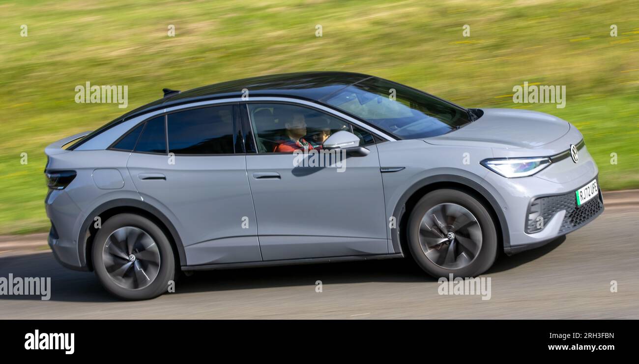 Milton Keynes,UK - Aug 10th 2023: 2022 grey VOLKSWAGEN ID5 STYLE PRO ...