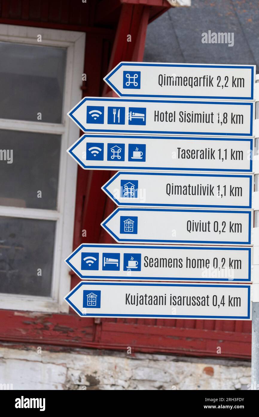 Greenland, Sisimiut. Road signs Stock Photo - Alamy