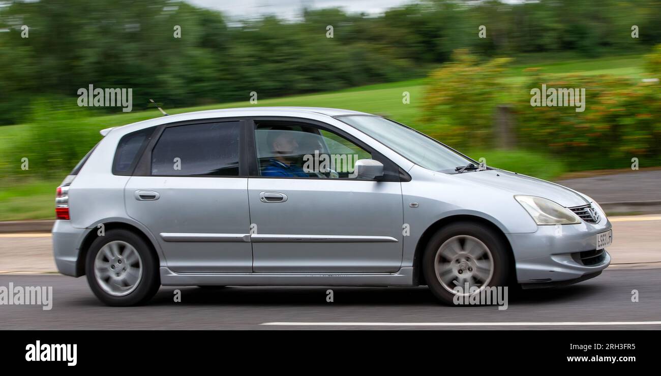 Milton Keynes,UK - Aug 13th 2023: 2003 silver Honda Civic SE car ...