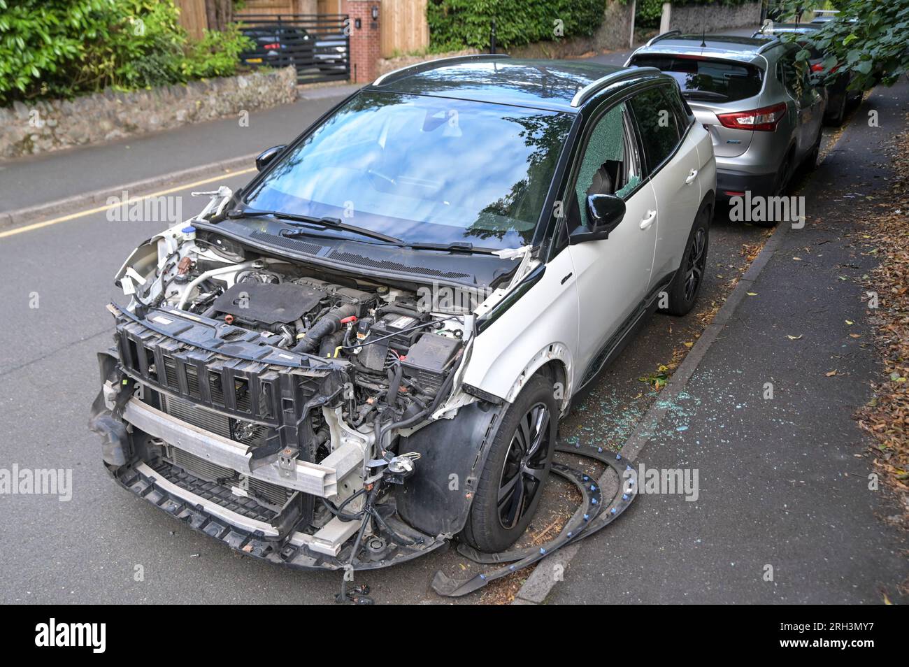 Vehicle cannibalism hi-res stock photography and images - Alamy