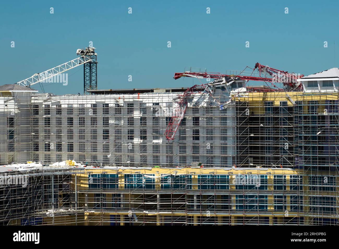 Construction site safety hurricane hi-res stock photography and images ...