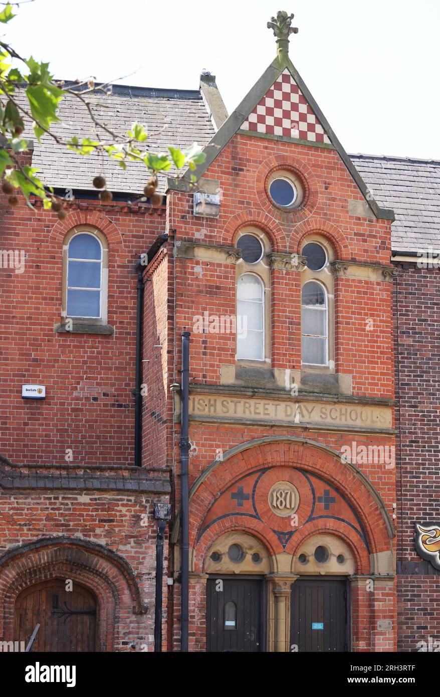 The Old Grammar School, built in 1583 & remained a school until 1878 ...