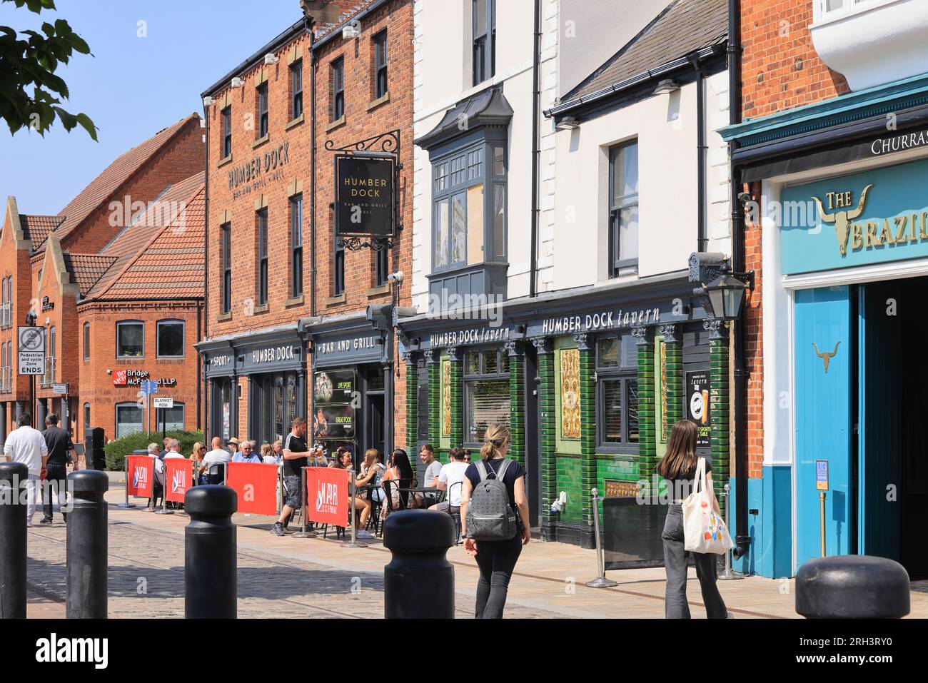 Trendy bars on Humber Dock Street in Hull, South Yorkshire, UK Stock ...