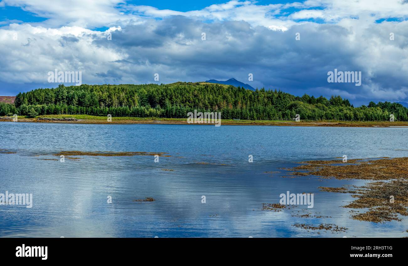 Landscape sea view with stormy and cloudy sky and reflection in the ...