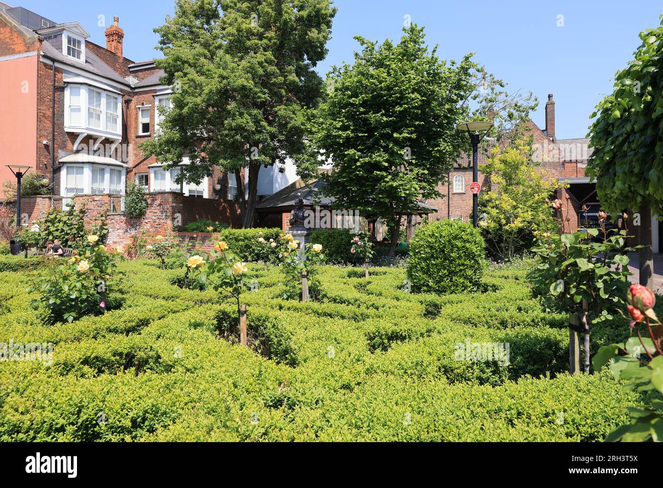 Hulls' Museum Quarter, home to 3 great free museums, Wilberforce House ...