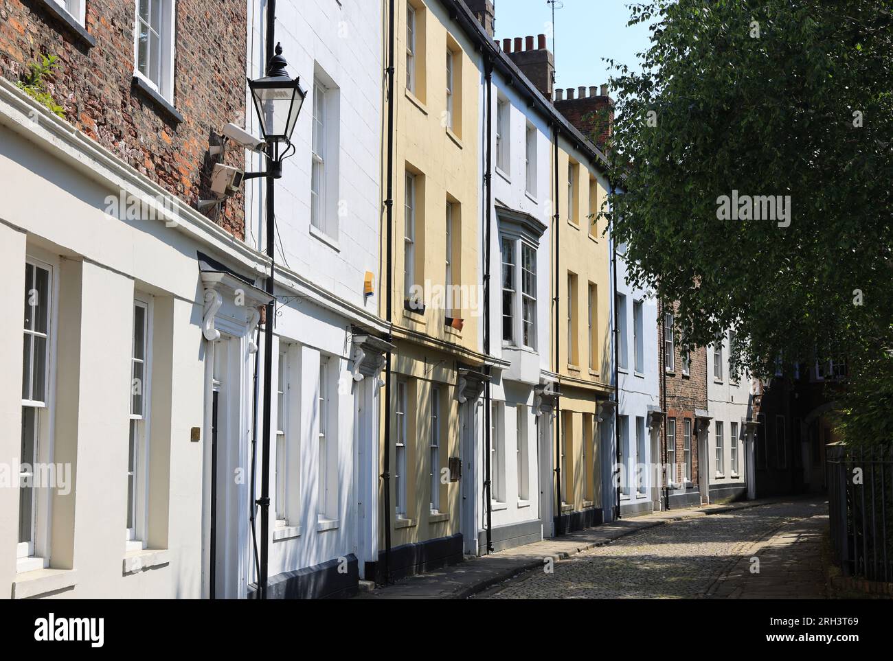 Curving terrace of pastel-painted Georgian houses on historical Prince ...