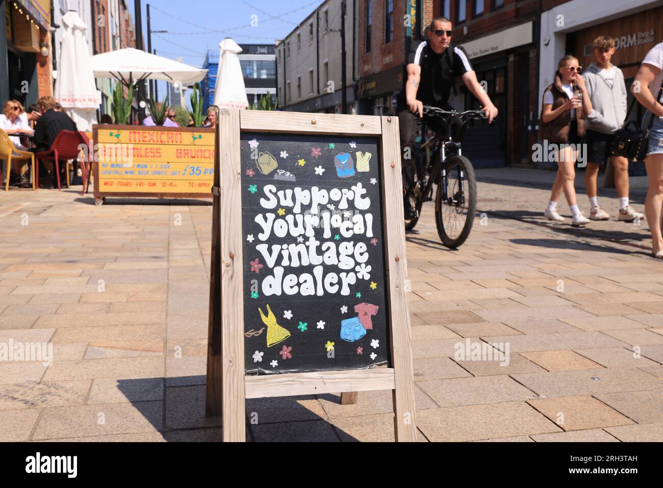 Humber Street at the heart of Hull's Fruit Market, with a mix of arts ...