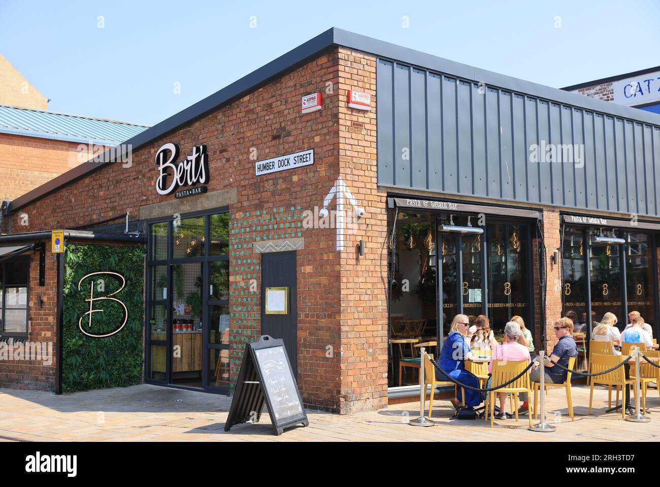 Humber Street at the heart of Hull's Fruit Market, with a mix of arts ...