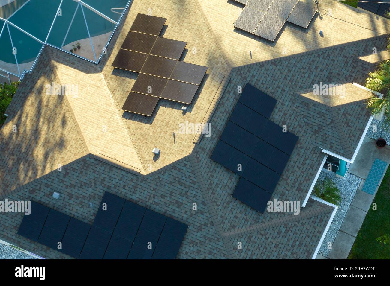 Standard american residential house with rooftop covered with solar ...