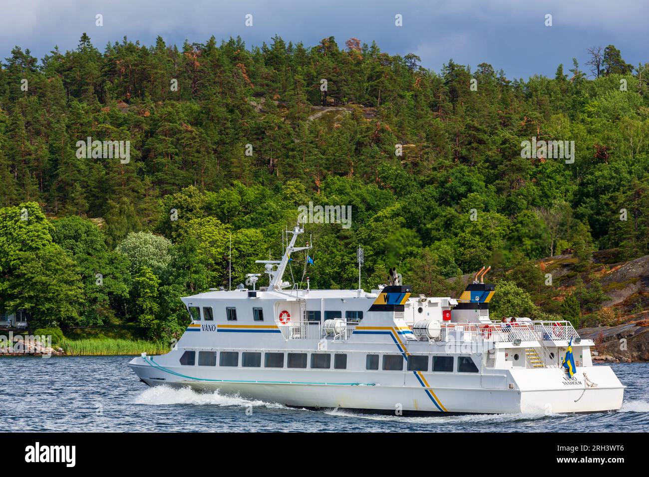Stockholm archipelago ferry hi-res stock photography and images - Alamy