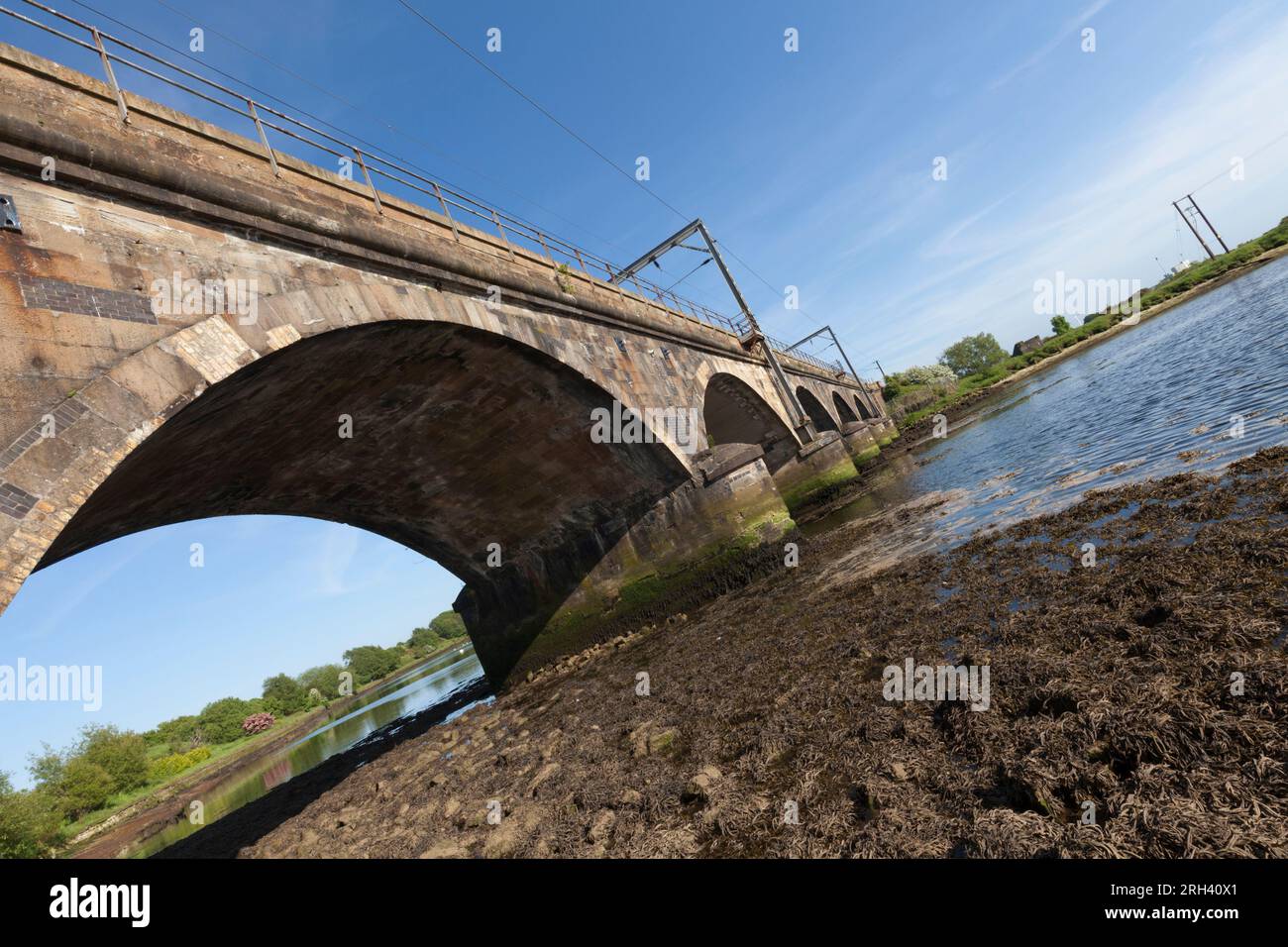 Queens Viaduct, railway viaduct Irvine, over the river Irvine, Ayrshire ...