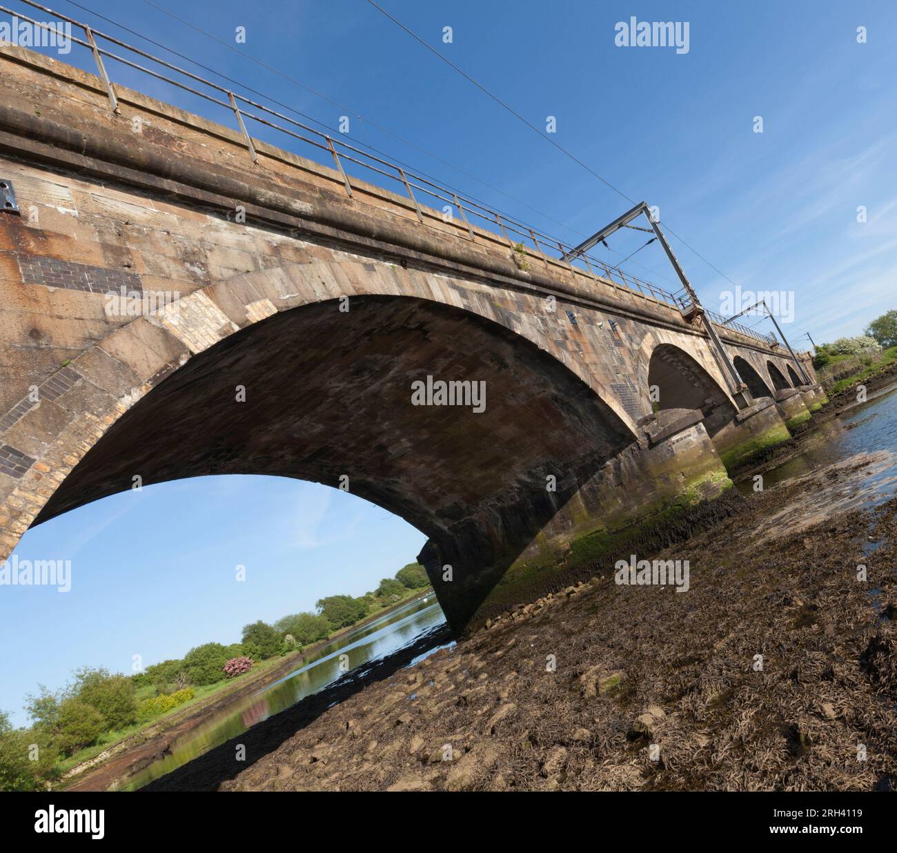 Queens Viaduct, railway viaduct Irvine, over the river Irvine, Ayrshire ...