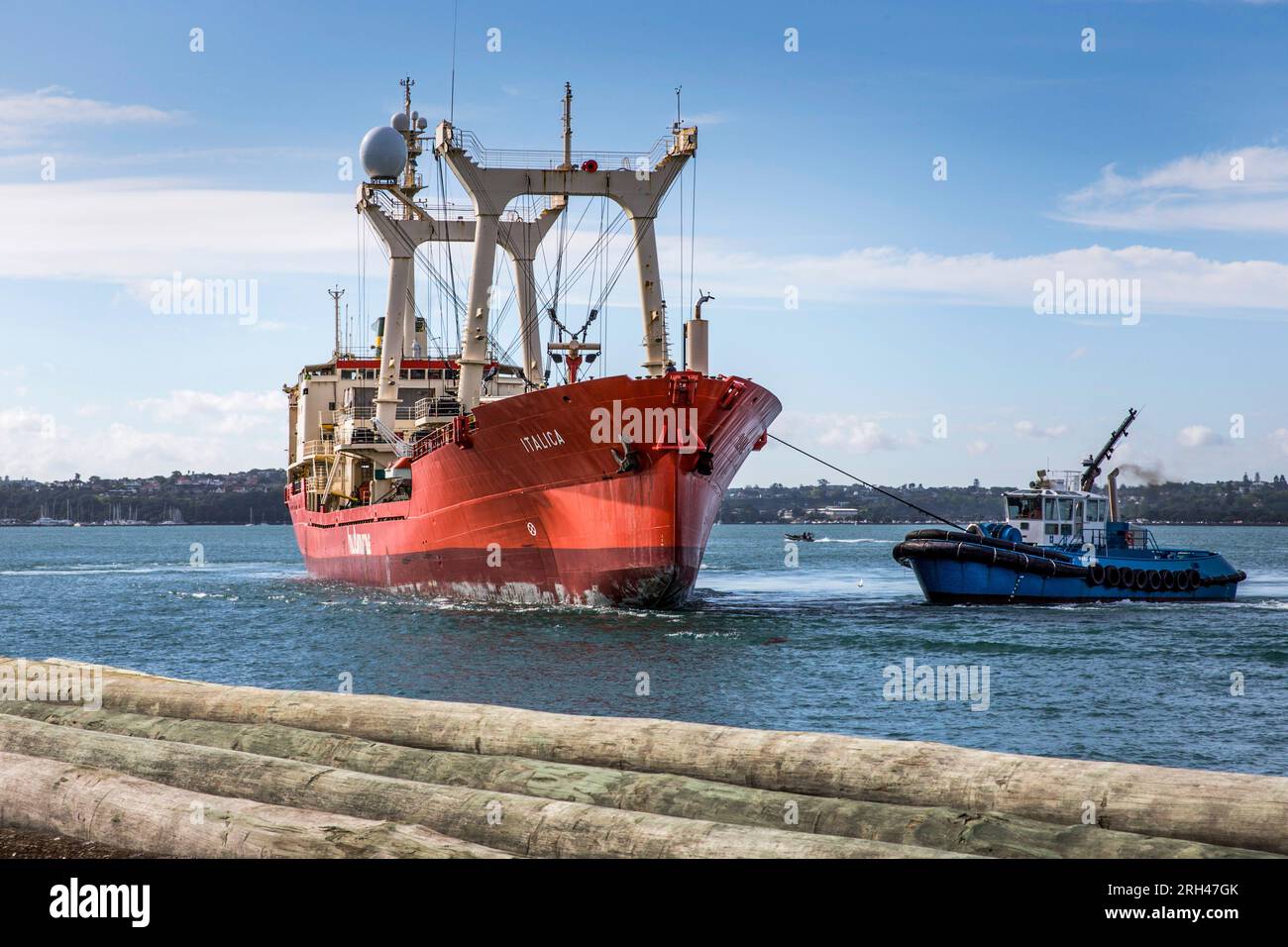 ITALICA is a General cargo vessel built in 1981 by VYBORG SHIPYARD ...