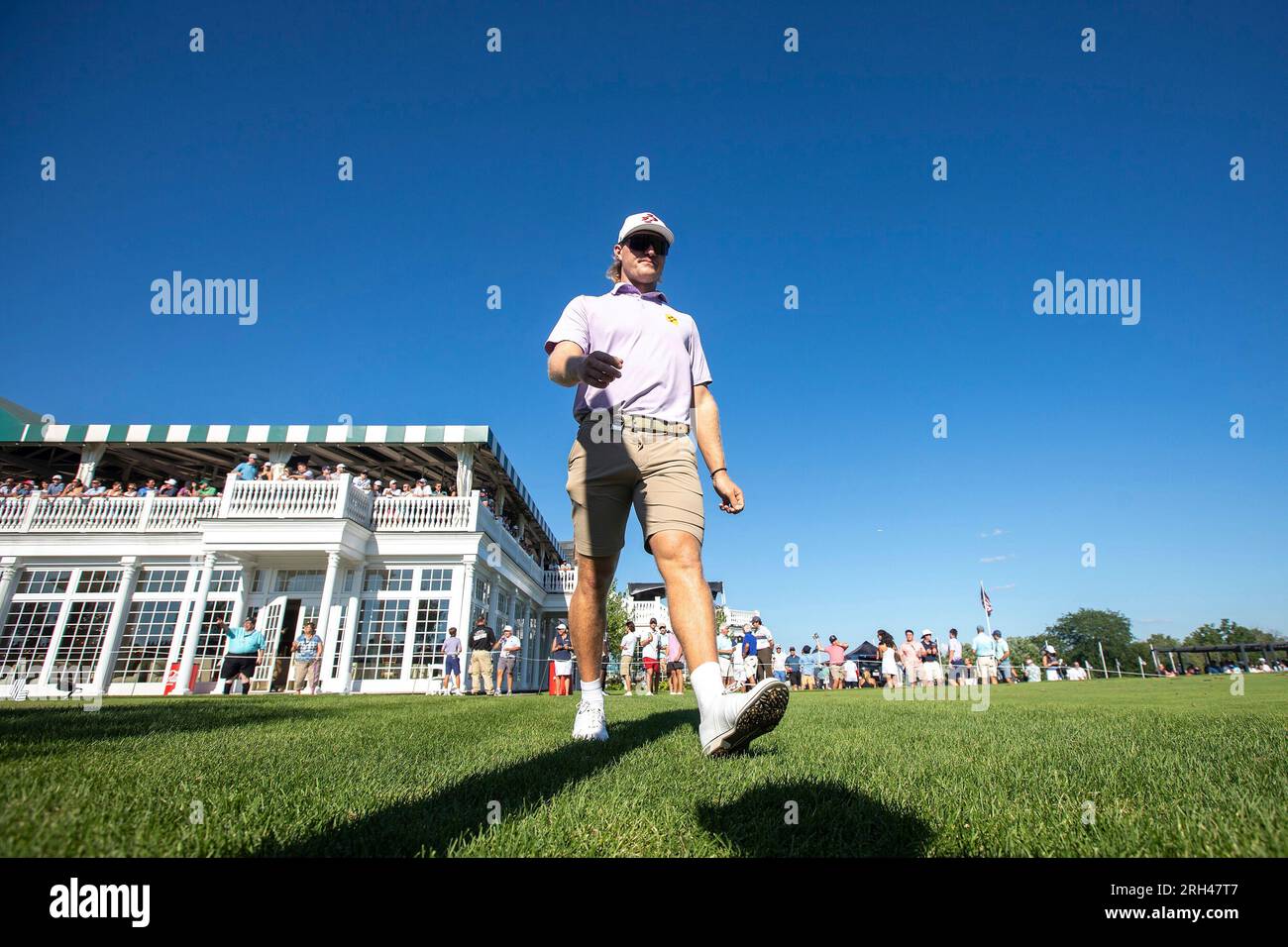 Jediah Morgan of Ripper GC walks to the 18th green during the final ...
