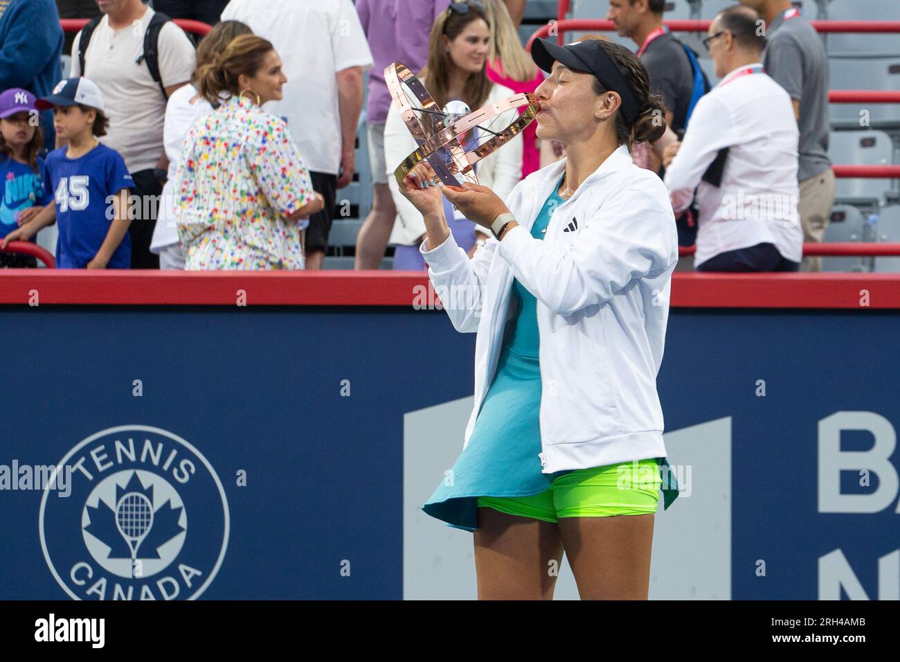 Montreal, Quebec, Canada. August 13, 2023: Jessica Pegula (USA) kisses ...