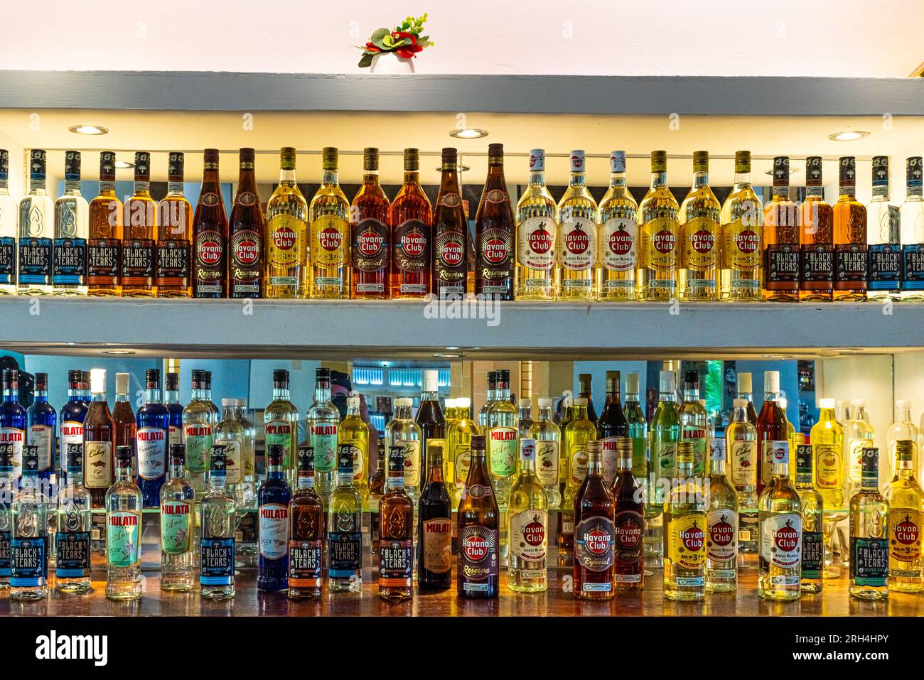 Cuba, Varadero. Holidays on sandy beaches and swimming in warm, clean ...