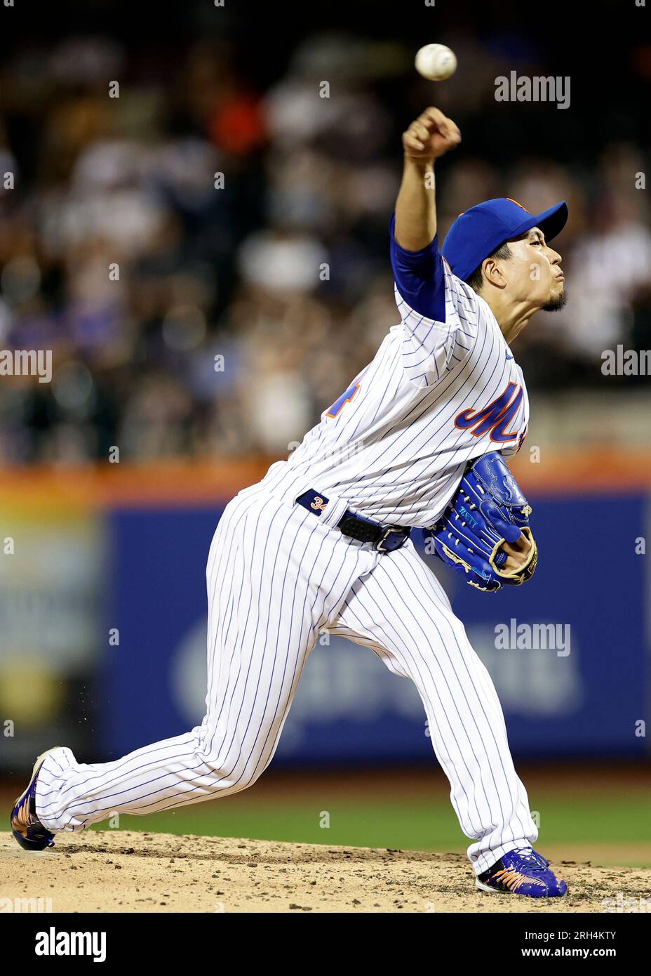 New York Mets pitcher Kodai Senga, of Japan, throws against the Atlanta ...