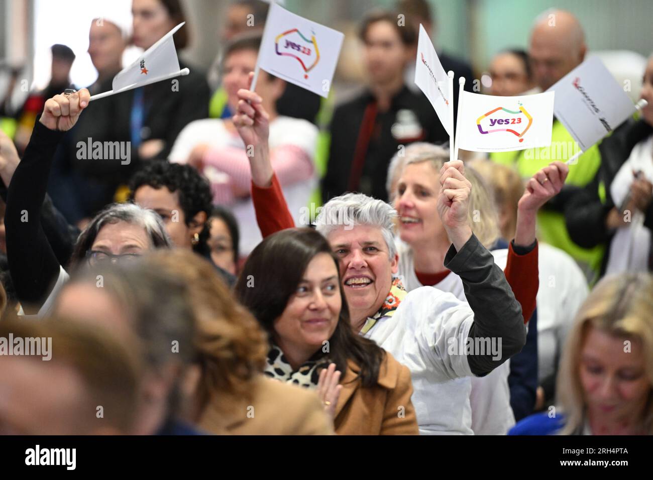 Sydney, Australia. 14th Aug, 2023. Guests wave Yes23 flags as QANTAS ...