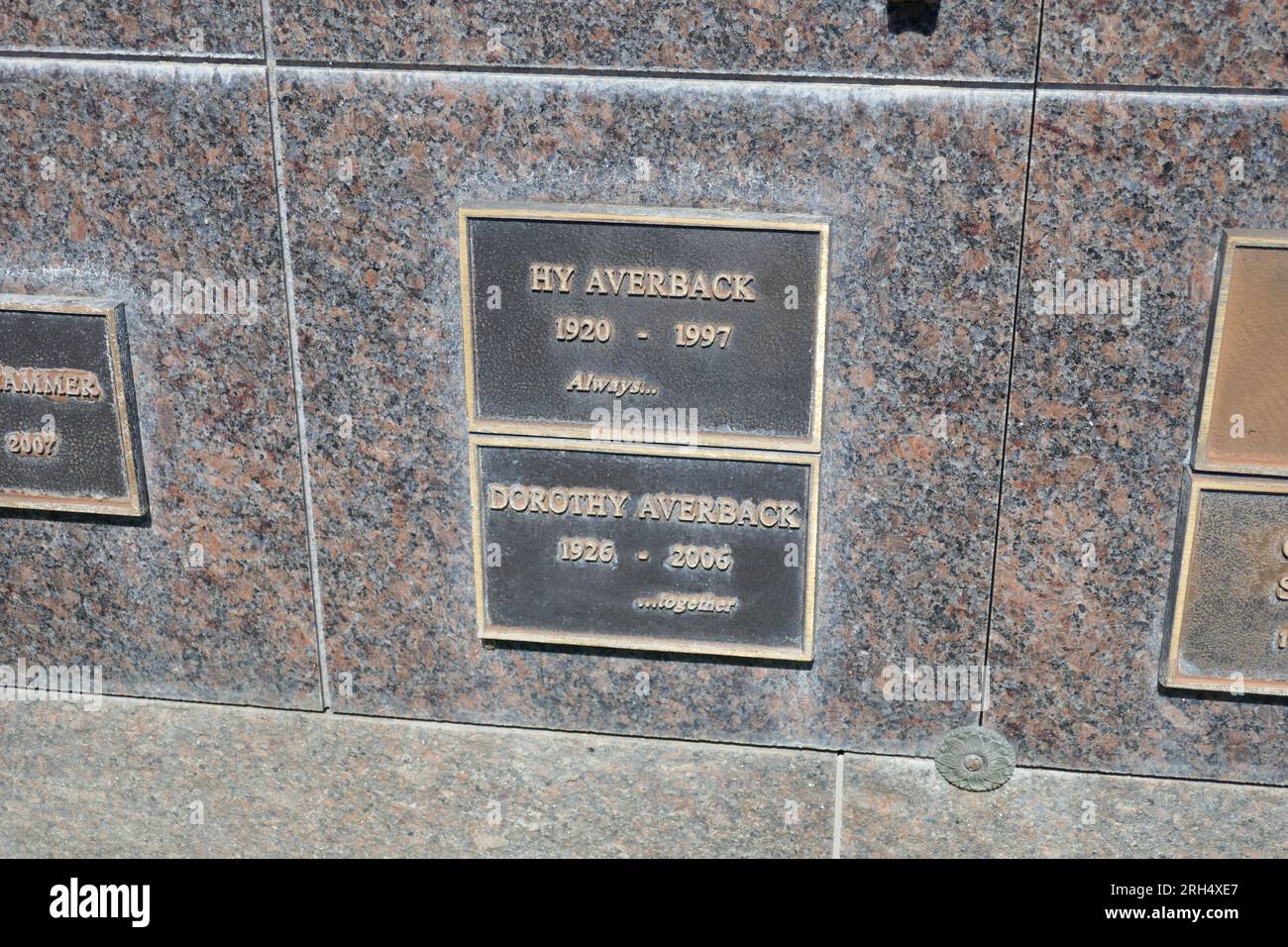 Los Angeles, California, USA 12th August 2023 Actor Hy Averback Grave ...