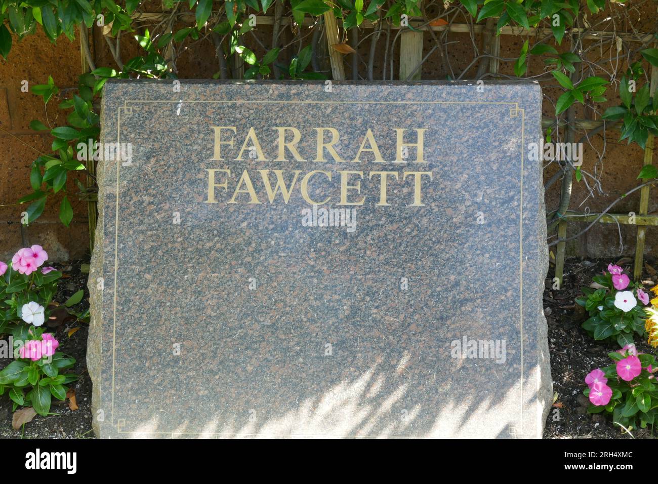 Los Angeles, California, USA 12th August 2023 Actress Farrah Fawcett Grave at Pierce Brothers ...