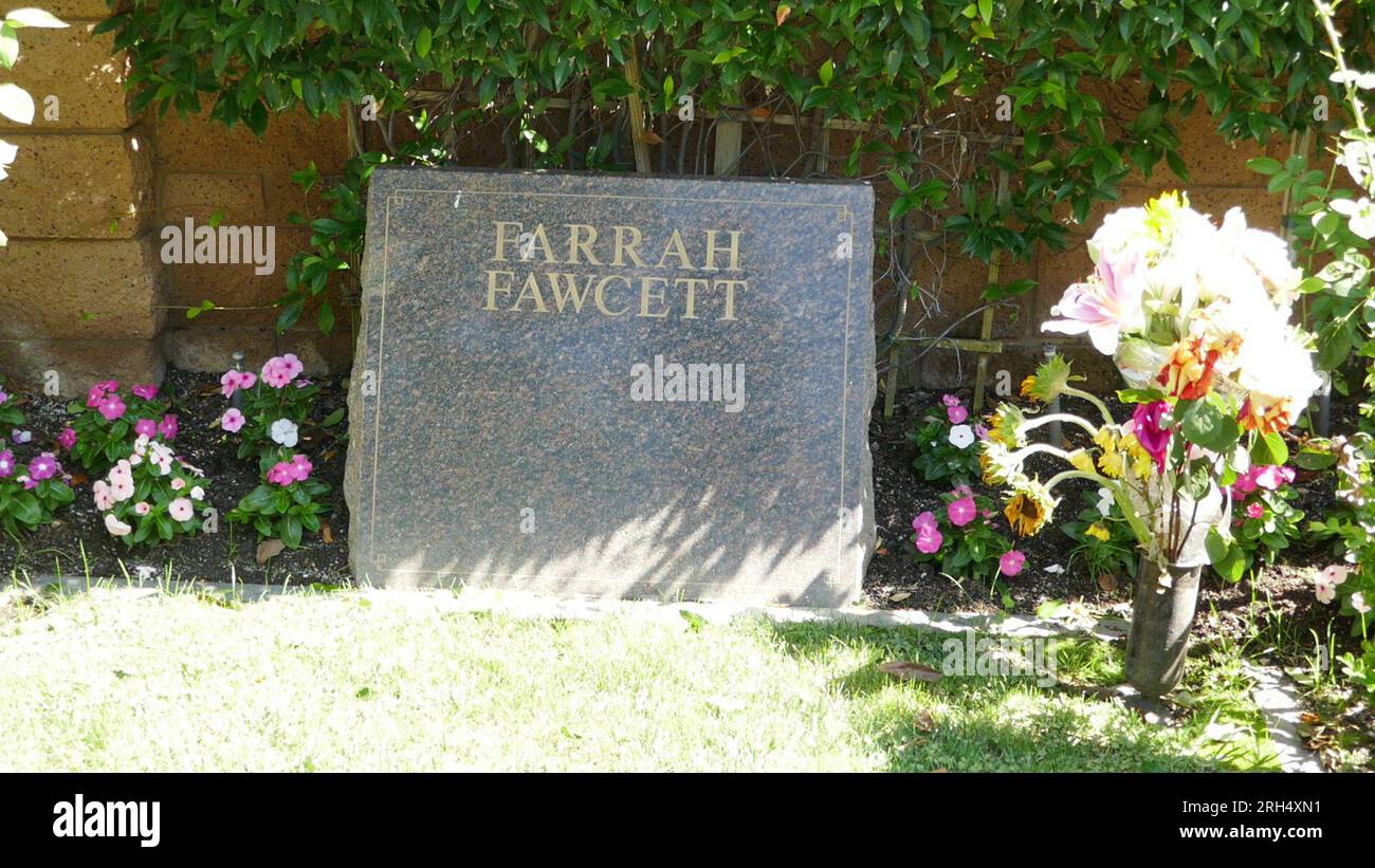 Los Angeles, California, USA 12th August 2023 Actress Farrah Fawcett Grave at Pierce Brothers ...