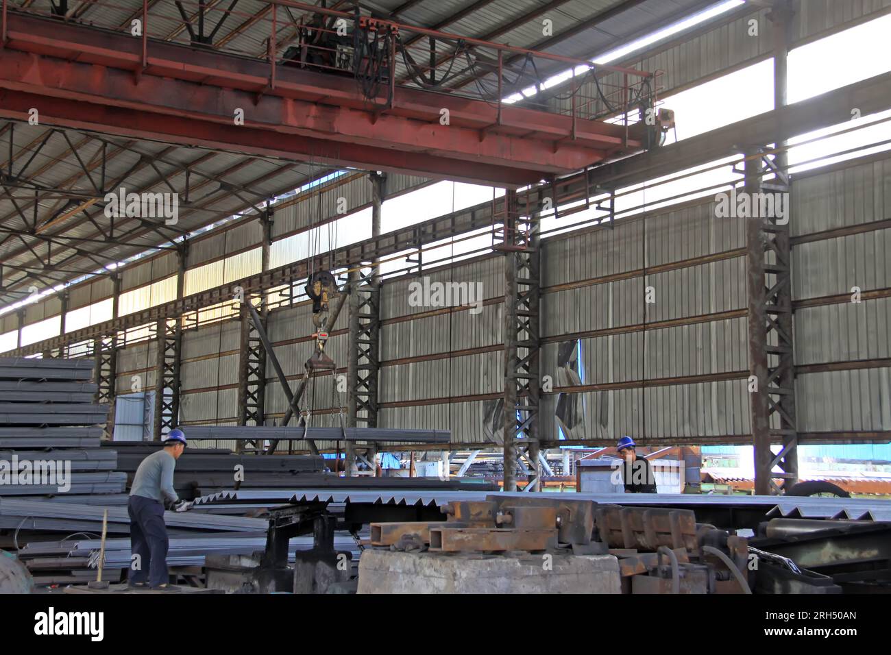 Materials production hi-res stock photography and images - Alamy