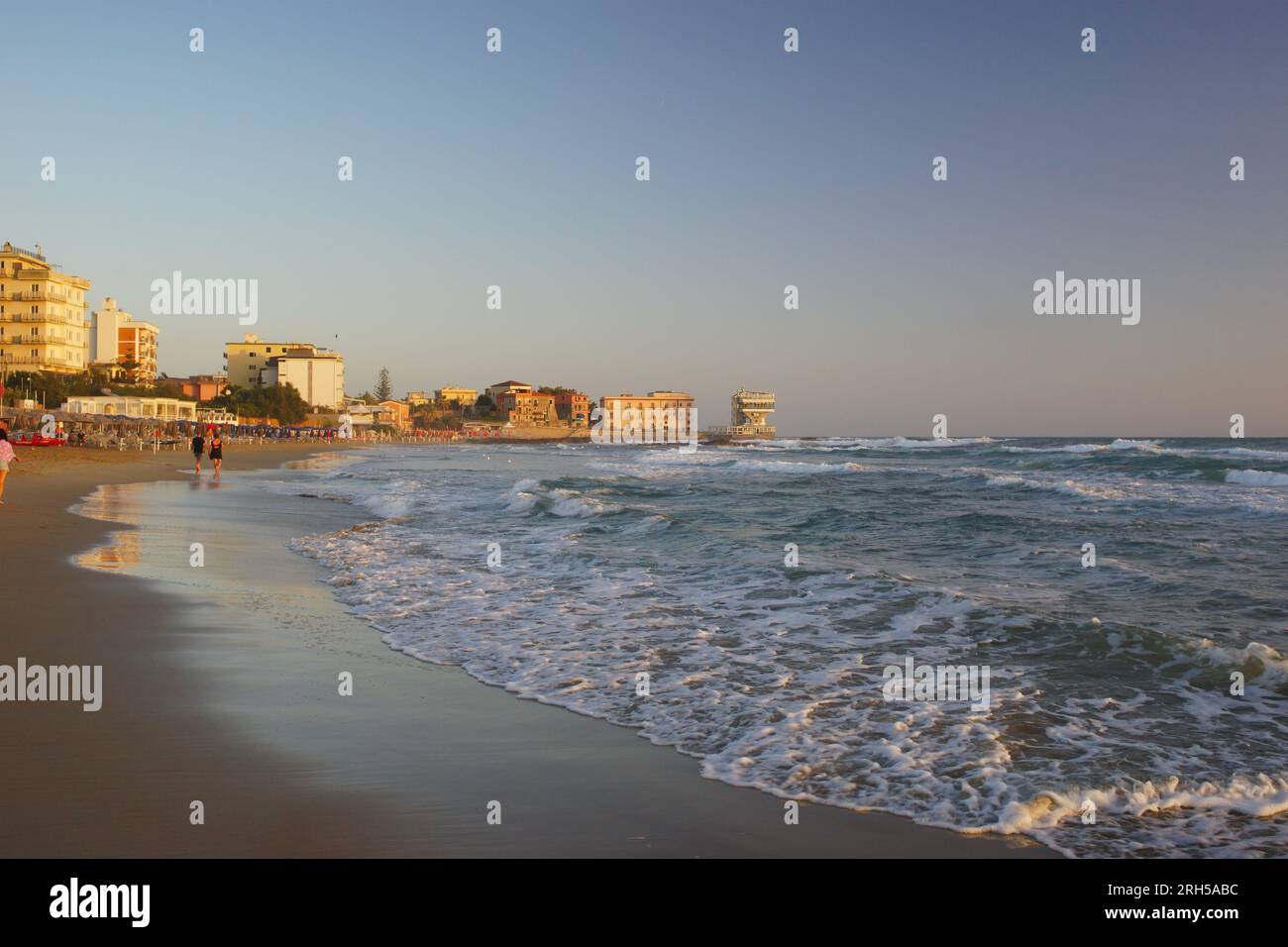 Acciaroli italy beach hi-res stock photography and images - Alamy