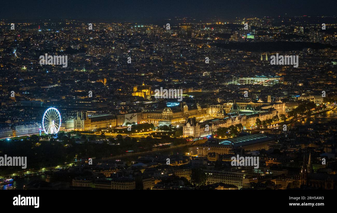 Louvre rivoli paris hi-res stock photography and images - Alamy