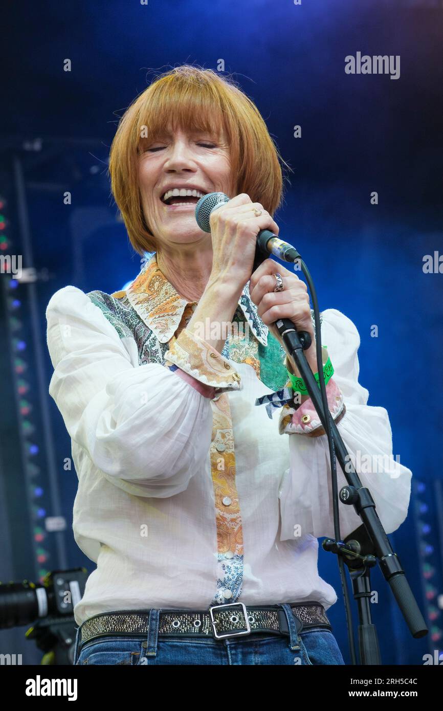 Kiki Dee performing at Fairports Cropredy Convention. August 11, 2023 ...