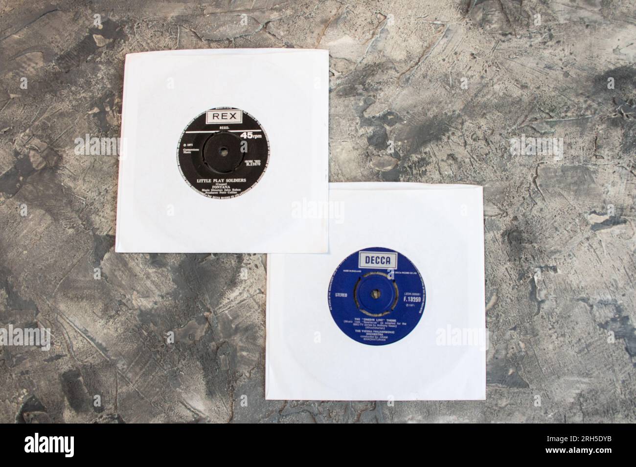 Two 7" singles from the 1970s in plain white sleeves, Irish band Fontana's Little Play Soldiers ...