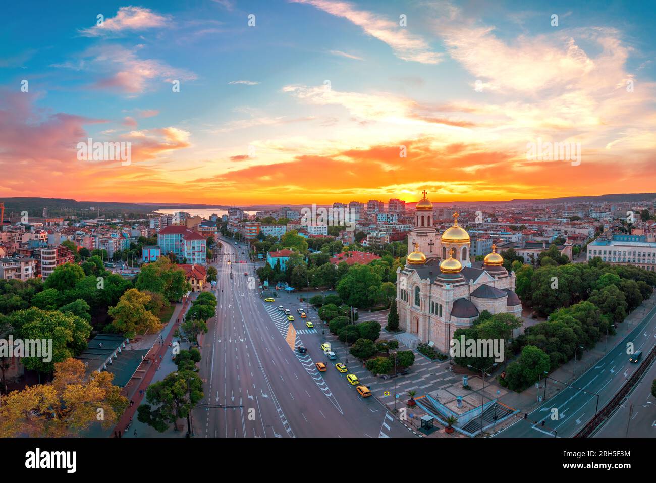 Aerial view bulgarian seaside town hi-res stock photography and images ...