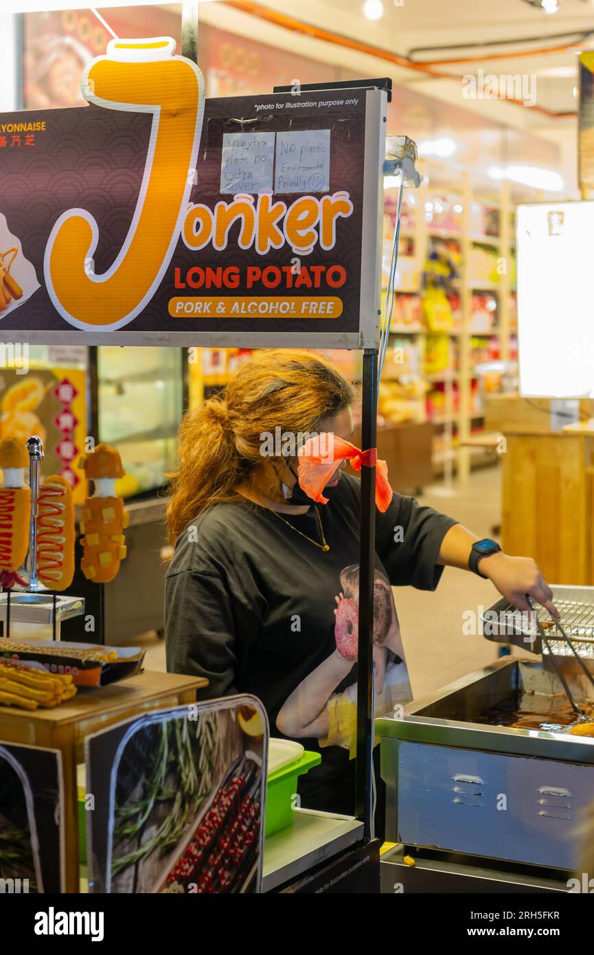 Long Potatoes at the Jonker Walk Night Market, Malacca, Malaysia Stock ...