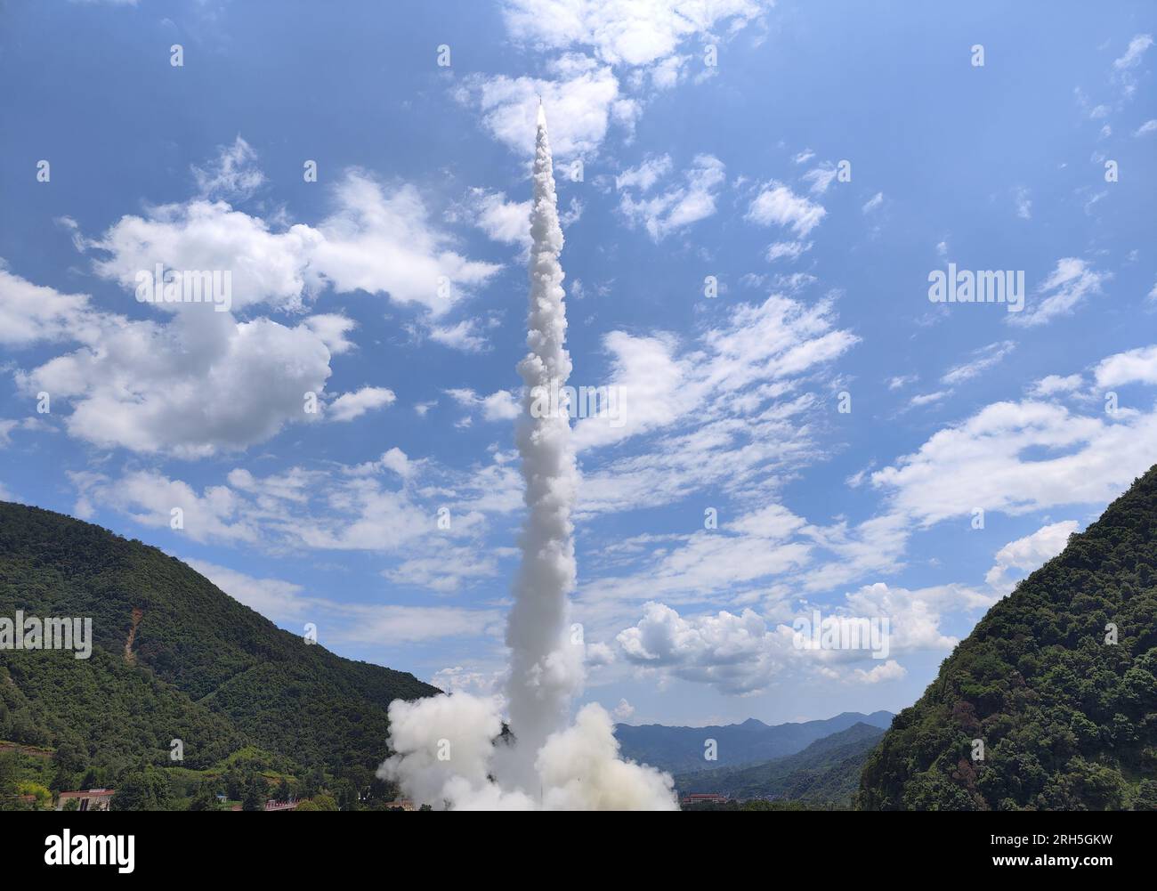 Xichang. 14th Aug, 2023. A Kuaizhou-1A carrier rocket carrying five new ...