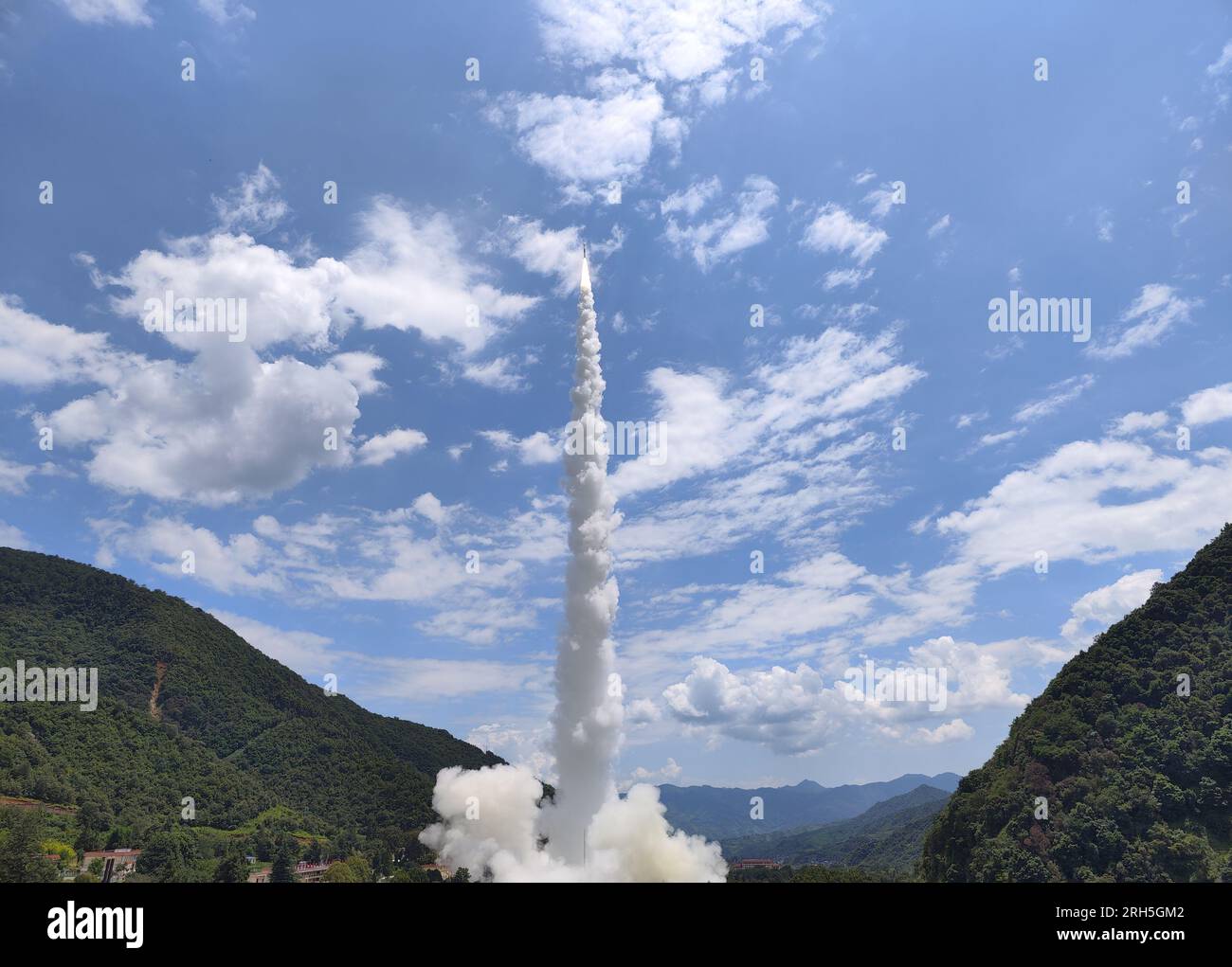 Xichang. 14th Aug, 2023. A Kuaizhou-1A carrier rocket carrying five new ...