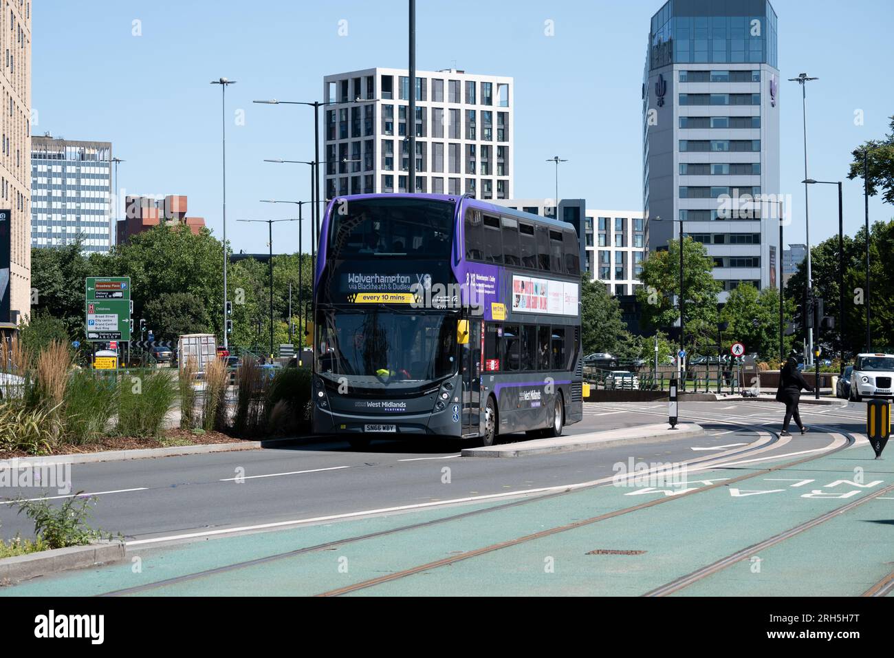 National Express West Midlands Platinum bus at Five Ways, Birmingham ...