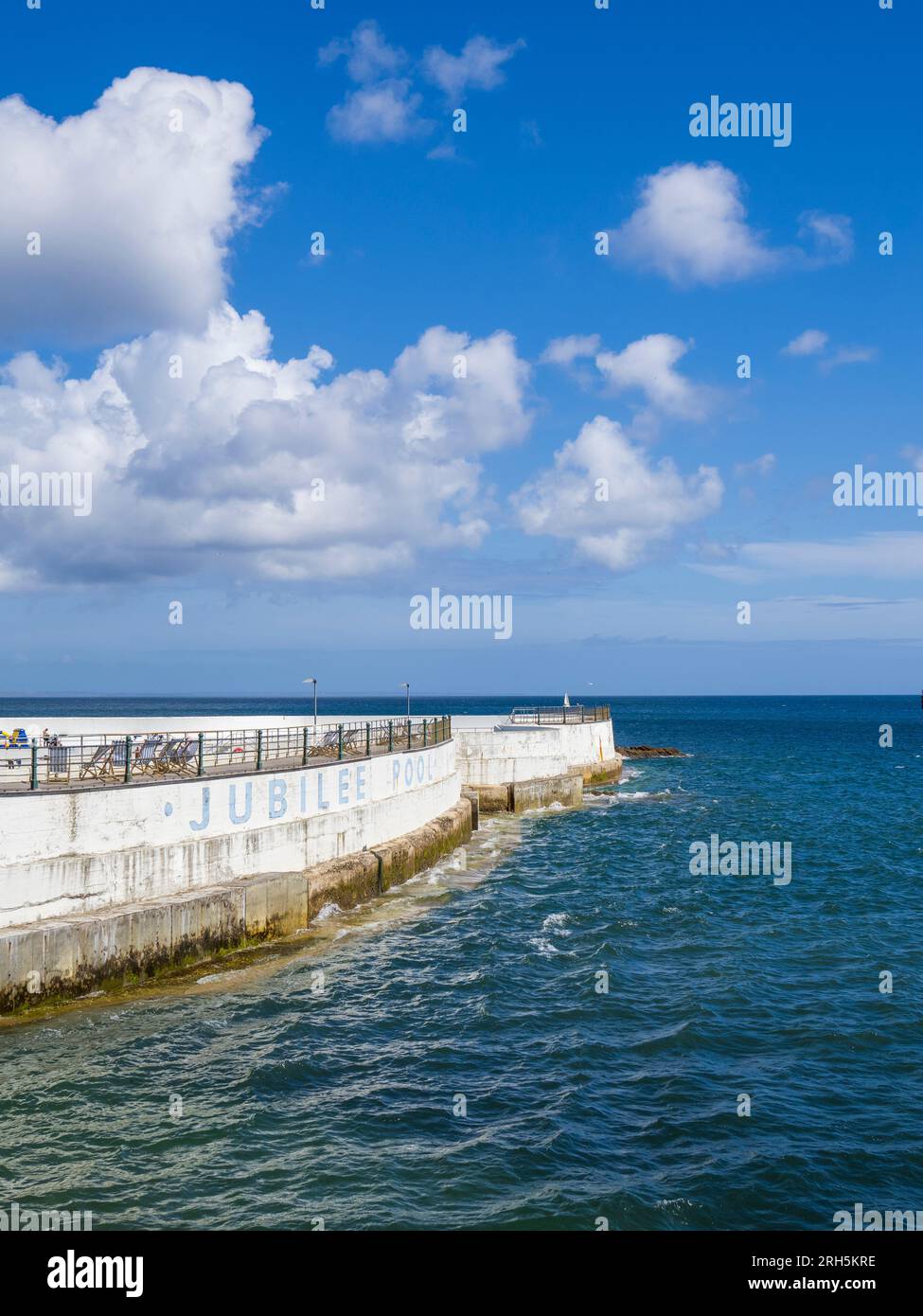Jubilee pool penzance hi-res stock photography and images - Alamy