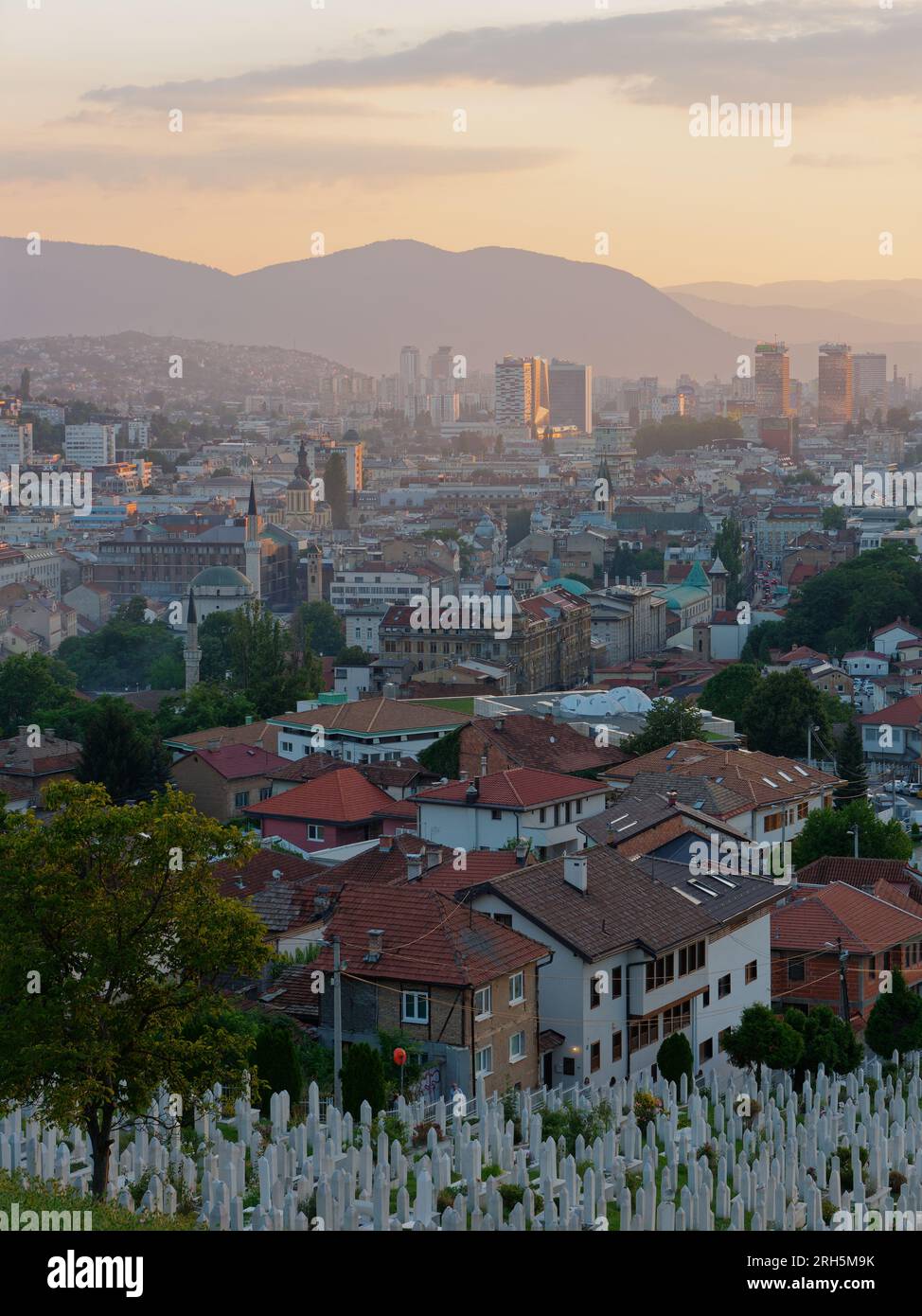 Sarajevo sunset sarajevo bosnia sarajevo hi-res stock photography and ...