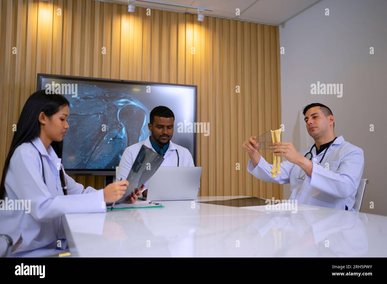 Doctors are meeting for bone surgery. Healthcare and medical concept ...