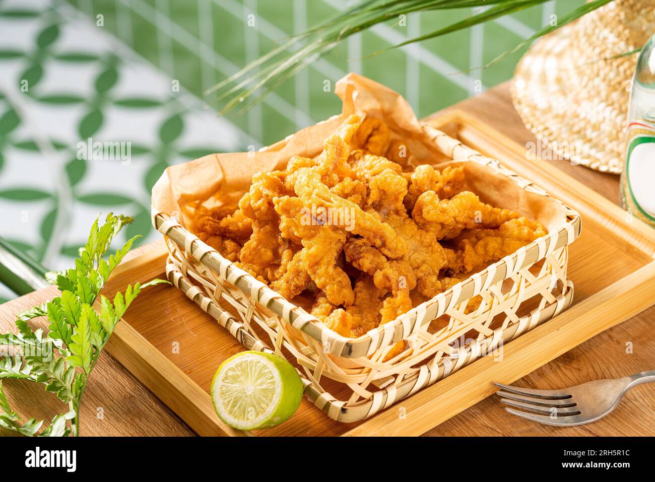 Deep fried crispy pork belly hi-res stock photography and images - Alamy