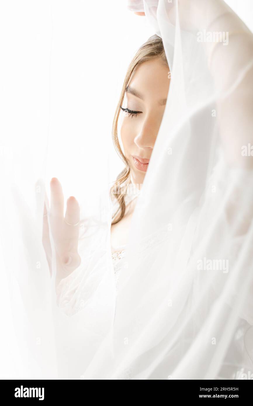 Ethereal makeup hi-res stock photography and images - Alamy