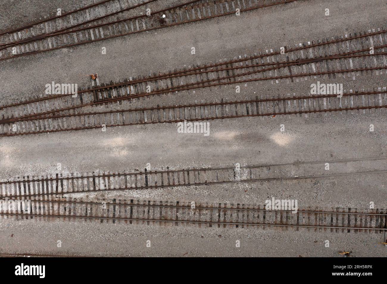Railroad down hi-res stock photography and images - Alamy