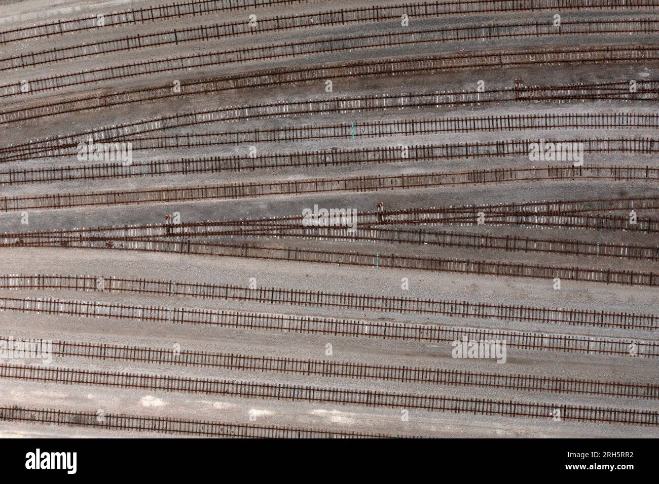 Empty railroad yard hi-res stock photography and images - Alamy