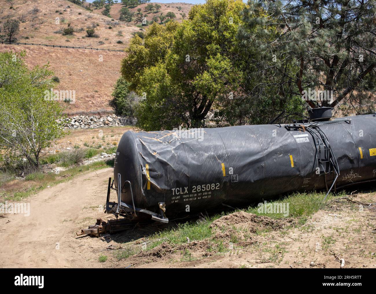 Crumpled tank hi-res stock photography and images - Alamy