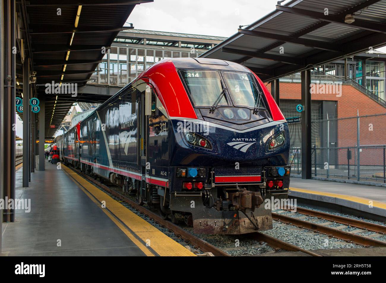 New modern Amtrak locomotive stopped at station platform Stock Photo ...