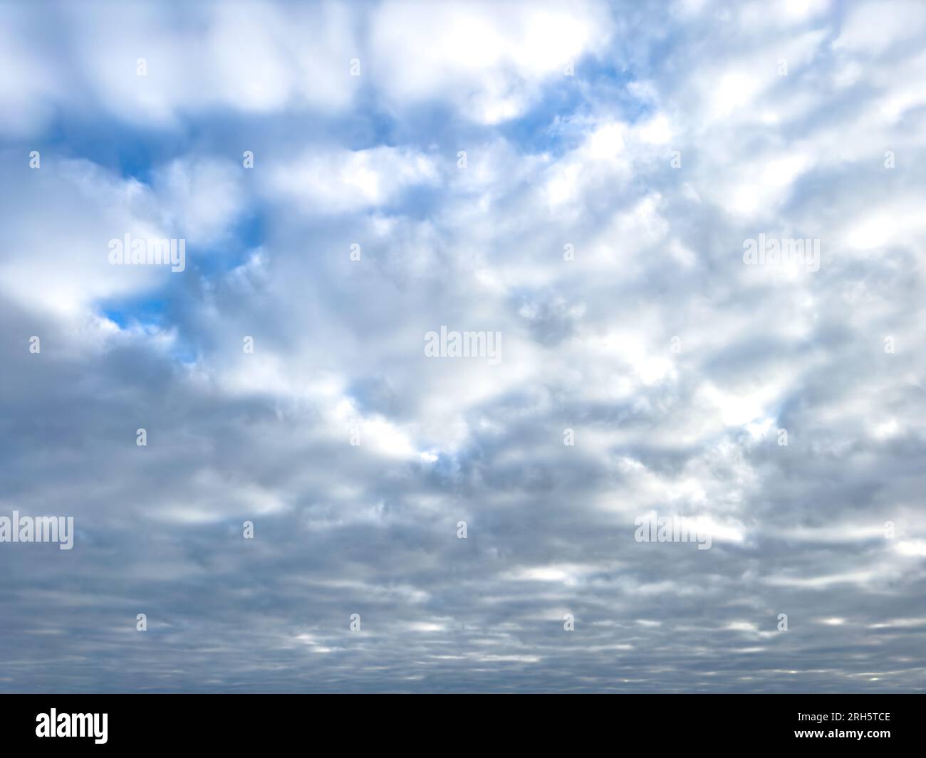 Cloudscape of cloud in sky overcast backdrop. photo of cloudscape of ...